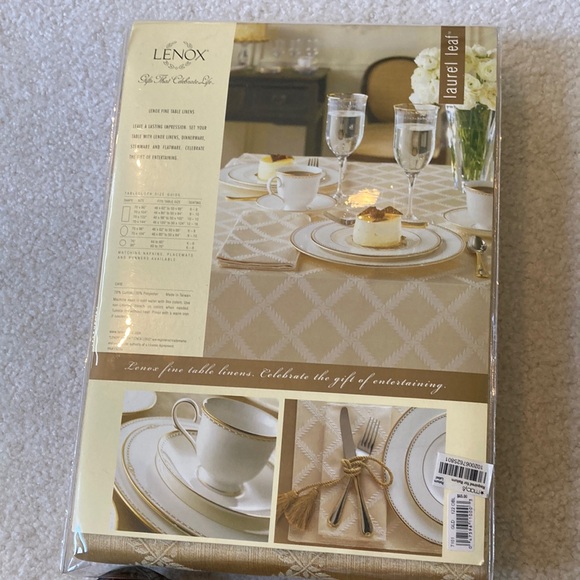 Lenox | Dining | Lenox Laurel Leaf Table Linen | Poshmark